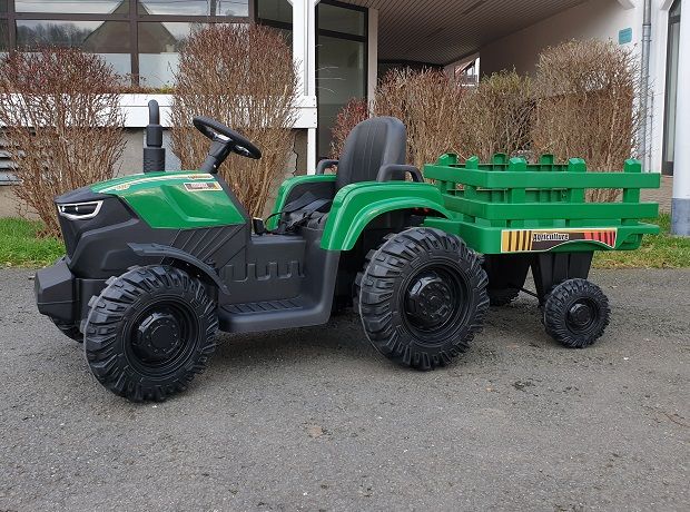 Kinder Elektro Traktor mit starken 200 Watt Motoren 24 Volt Power Traktor